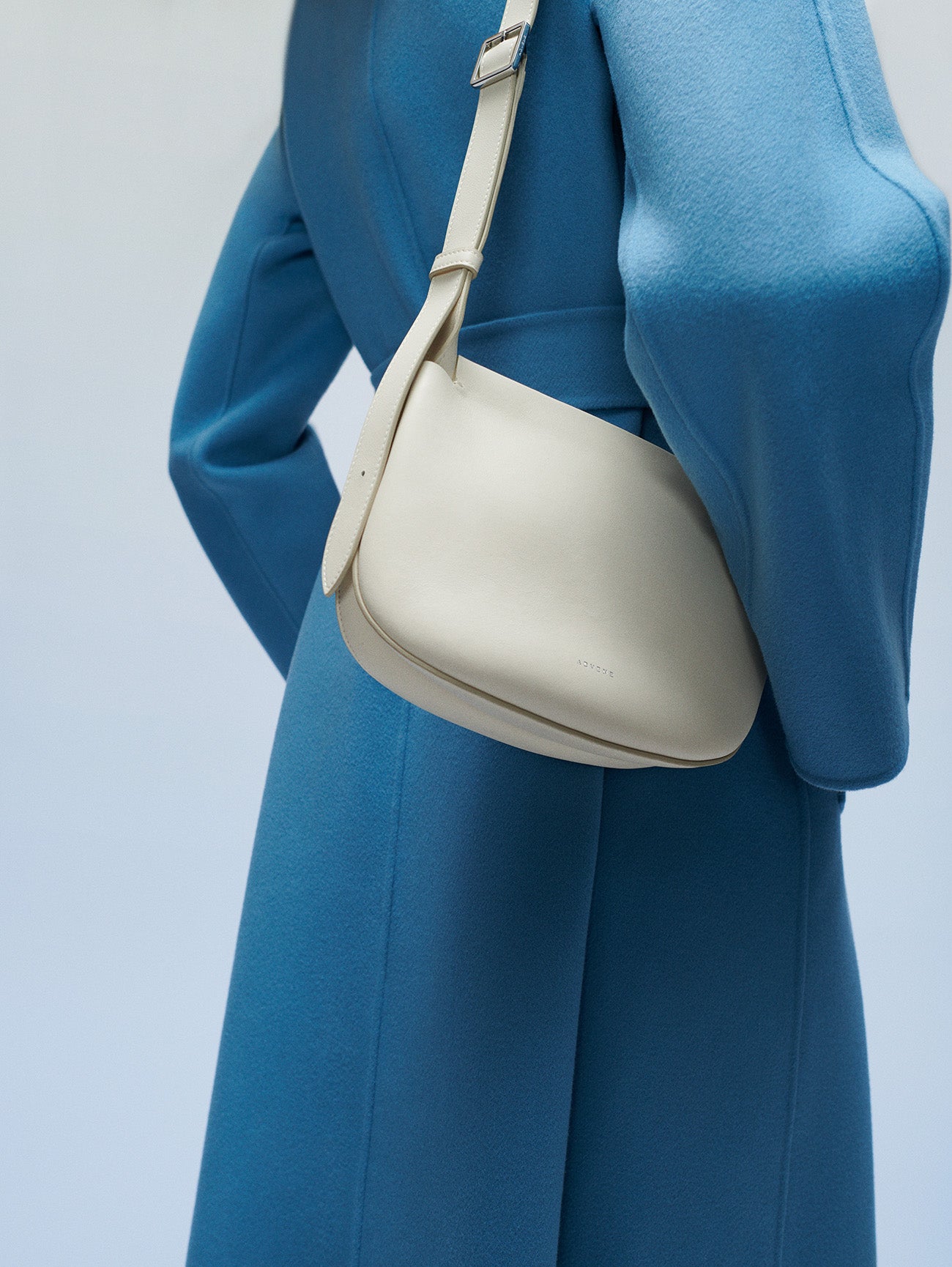 Advene | A Handbag That Stands for More